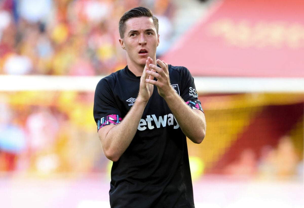 West Ham United: Conor Coventry extends contract ahead of loan move