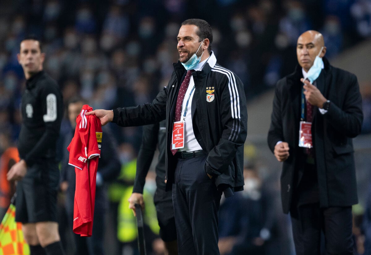 West Ham: Benfica chief Rui Pedro Braz targetted to replace Mark Noble