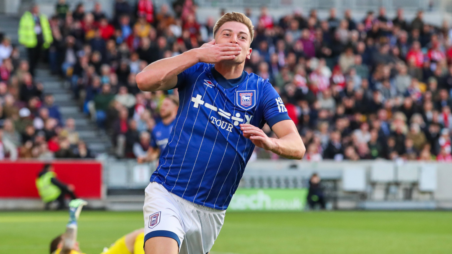 West Ham namedropped after 'Unbelievable' Liam Delap transfer news